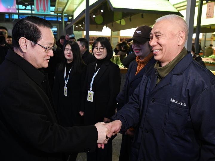 易炼红在全省 新春第一会”上强调 全面加强 三支队伍”建设 为深入实施 八八战略” 在奋进中国式现代化新征程上勇当先行者谱写新篇章提供强大保障