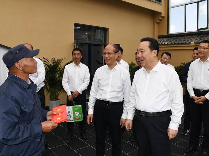 浙江省代表团赴青海省对接对口支援工作 深入贯彻落实习近平总书记重要讲话重要指示精神 产业共兴合作共赢共同为推进中国式现代化贡献力量 王浩吴晓军