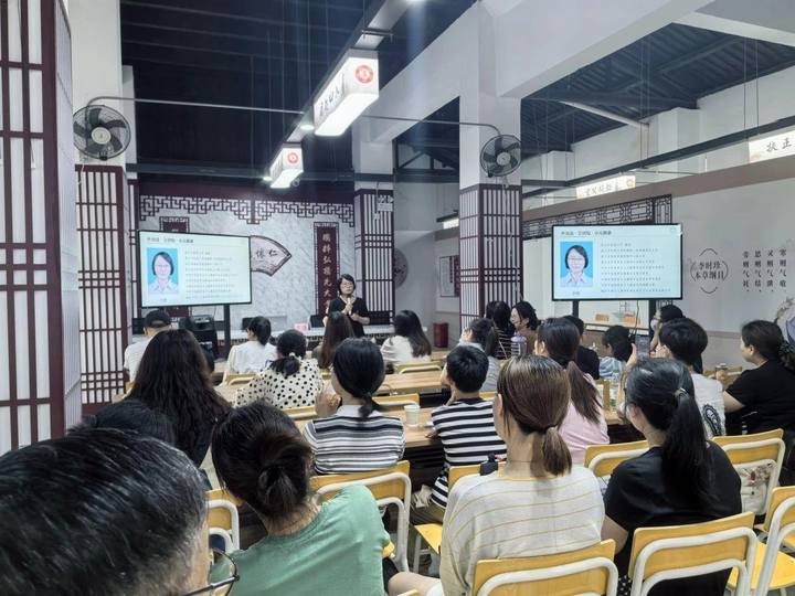 健康小站丨上城区 国医养生夜校”火热来袭，有需求的都可来看看